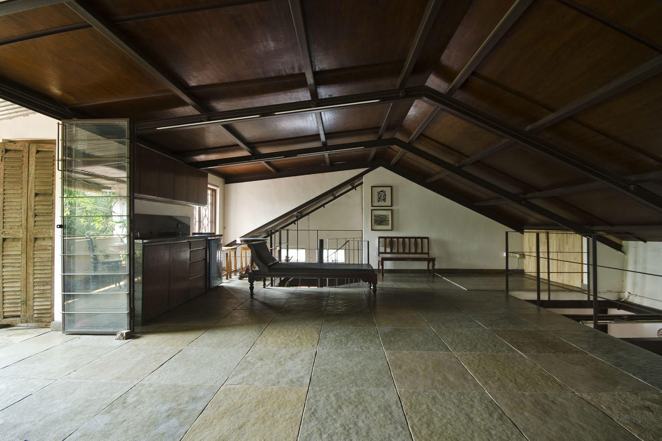 Studio 877: Khushru Irani Design Studio | thinkMATTER