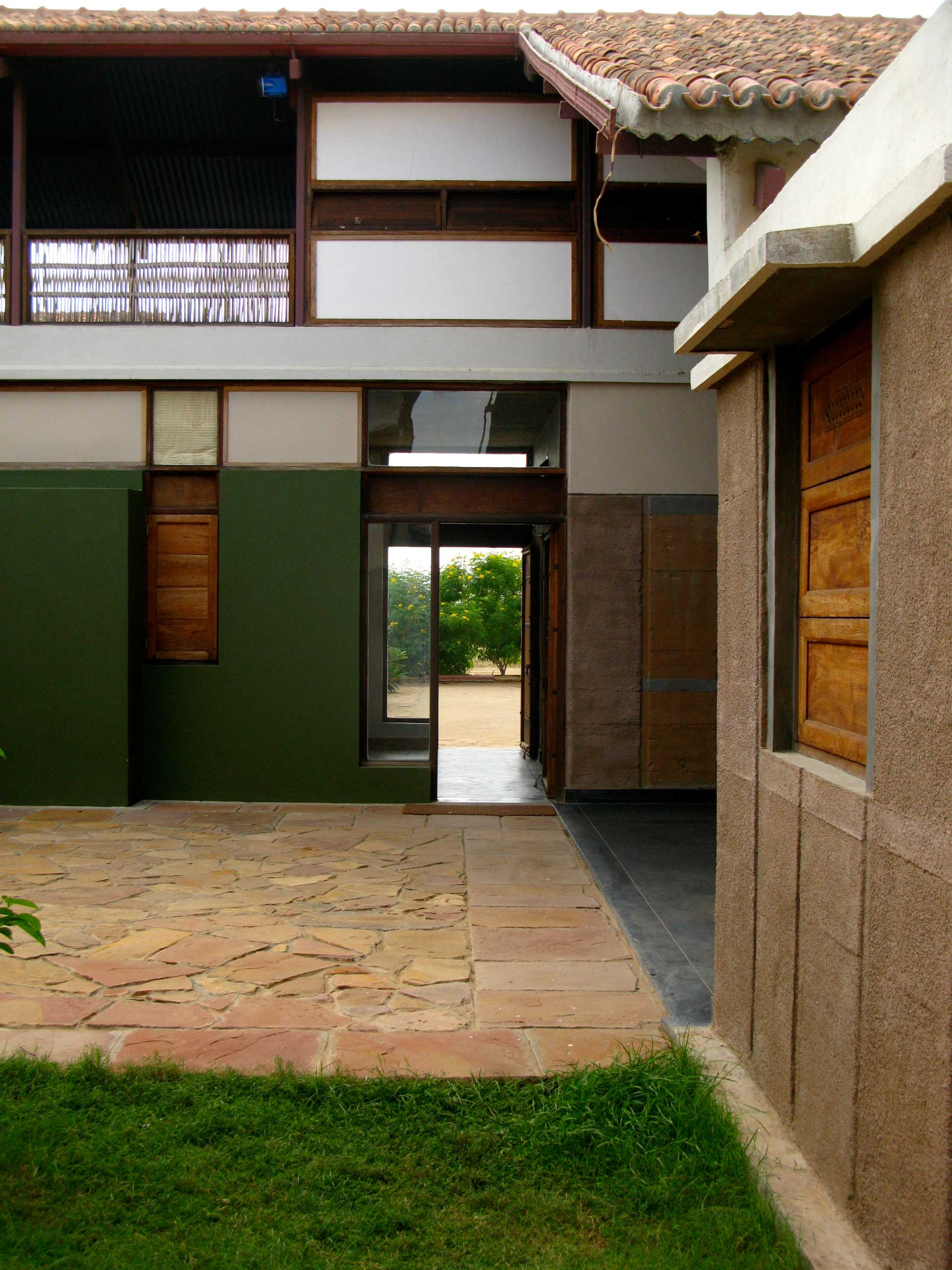 SITE VISIT: KHAMIR CRAFT RESOURCE CENTRE | thinkMATTER